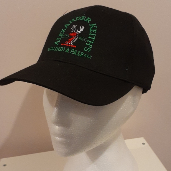 Alexander Keith's | Accessories | 7 Bundle Addon New Alexander Keiths ...